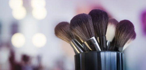 Puder Make up ist angesagt - Leben Sie gesund!Leben Sie gesund!